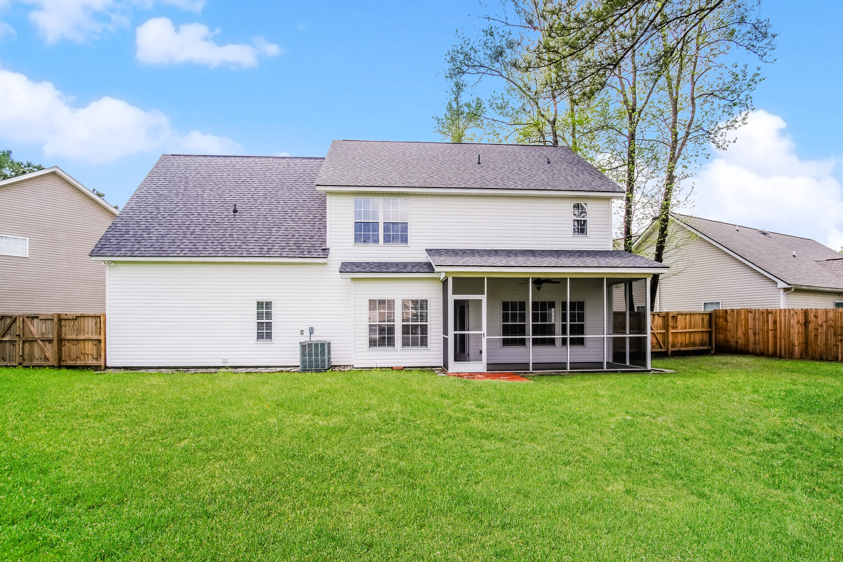 206 Old Market Court, Moncks Corner, SC 29461