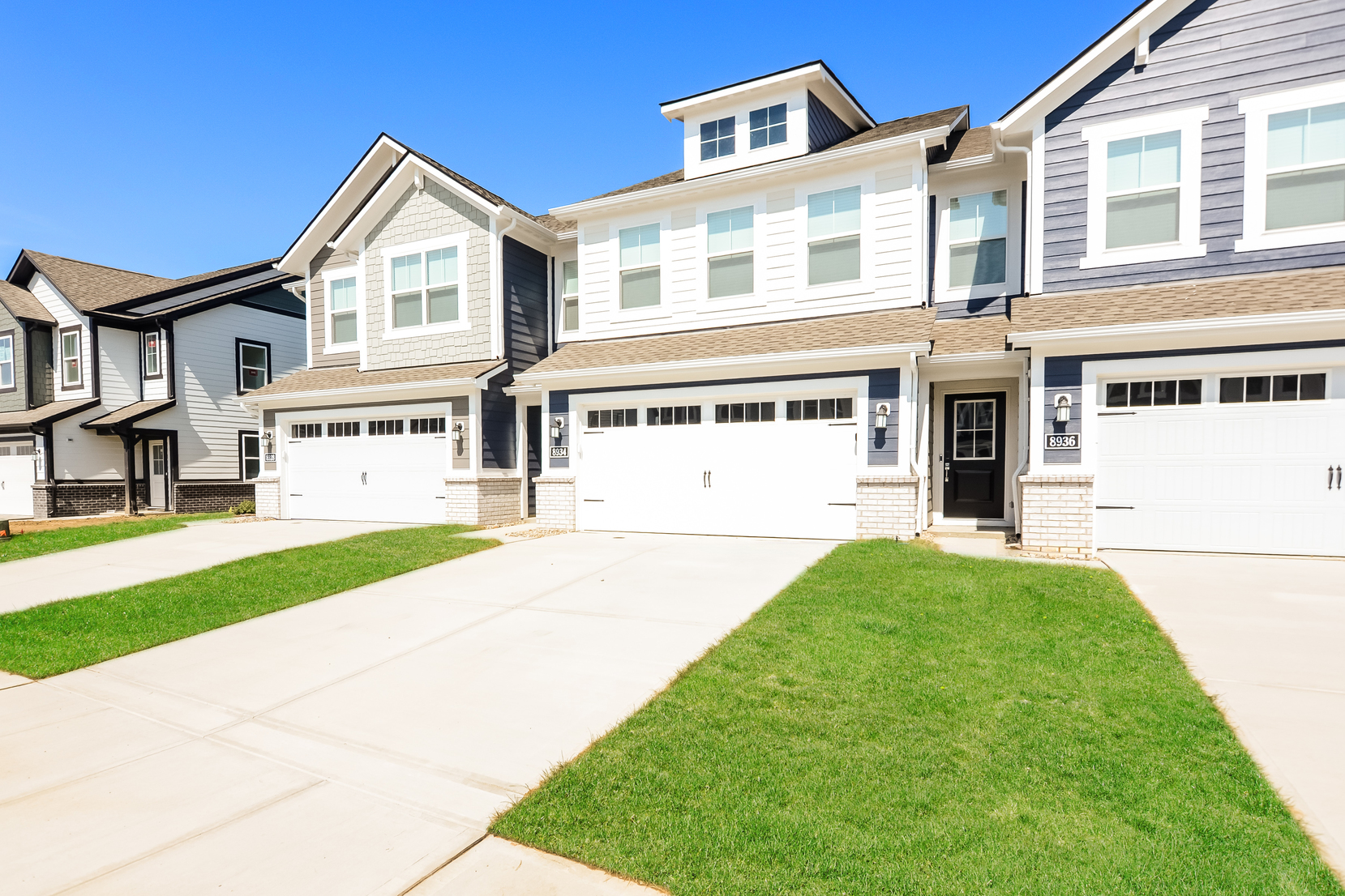 8934 Willis Way, Avon, IN 46123
